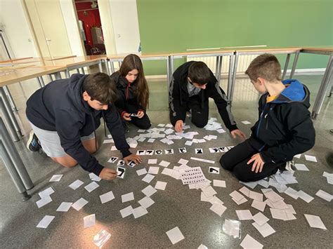 Juegos Y Programación En La Prueba Presencial De La Codeathlon Autumn 2022 Escuela De