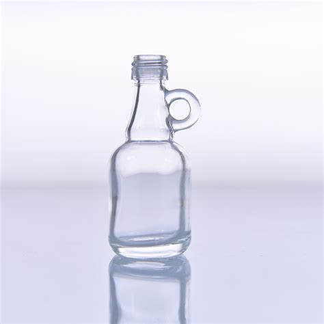 China 50ml Custom Alcohol Glass Bottle Manufacturers