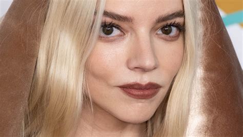 Anya Taylor Joy Ivy Getty Friendship At Isabella Embry Blog