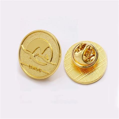 Collar Pin Storming Ts