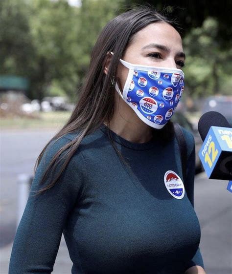 AOC R 2busty2hide