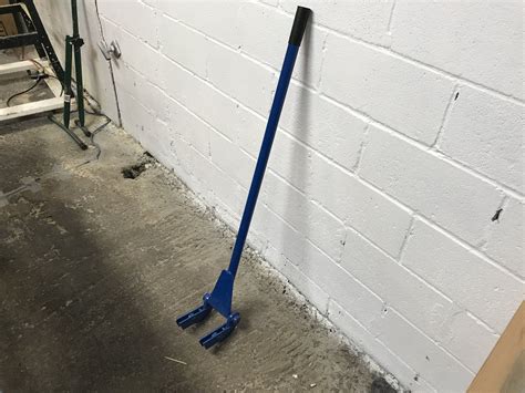 Building A Workbench Out Of Pallets 5 Steps With Pictures