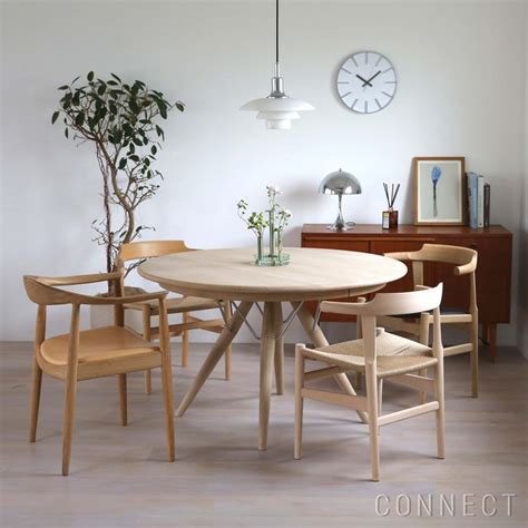 Pp Mobler（ppモブラー） Pp75 オーク材・ソープ仕上げ Φ120 テーブル