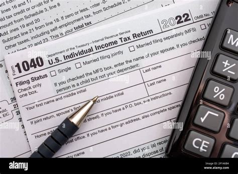 Us Individual Income Tax Return Document People Have To Complete The