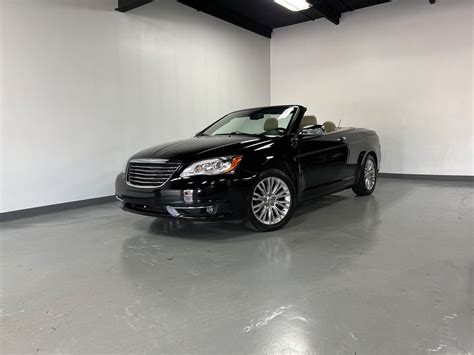 Chrysler 200 S Convertible