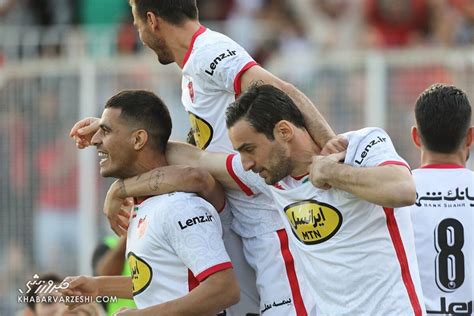 ویدیو گل اول پرسپولیس به نساجی توسط علی نعمتی انفجار سکوها در دقیقه ۲