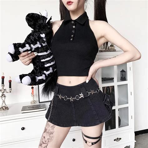 섹시한 여성용 튜브 탑 밀착형 등이없는 조끼 검정색 단색 홀터넥 민소매 크롭탑 여성 의류 스트리트웨어나시