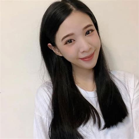 韓媳 Melody帶娃中 ️ 𝐂𝐡𝐢𝐡𝐘𝐮𝐧 Melodycyun • Threads Say More