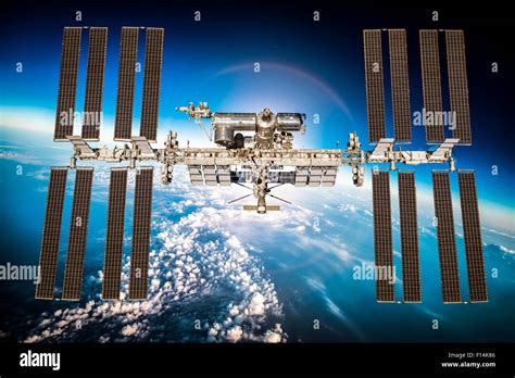 Station Spatiale Internationale Au Cours De La Planète Terre Éléments