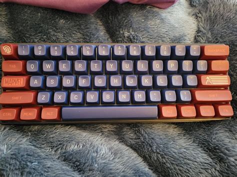 My new Royal Kludge RKH81. Bought it at about 50$. Pretty satisfied ...
