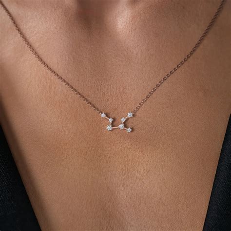Keyzar · Zodiac Constellation Pendant