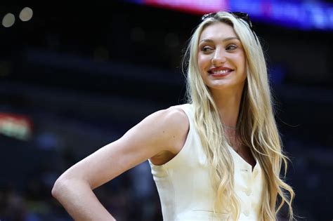 Wnba And Sparks Star Cameron Brink Makes Splash In Stunning Sports