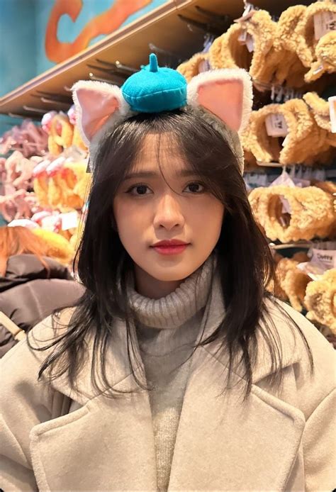 Pin Oleh Rafi Di Adel Pantjoro Penyimpanan Foto Orang Cantik Gadis
