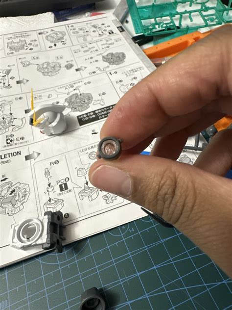 Any Tips On How I Can Get This R8 Clear Piece Out Of This Pc8 Socket Piece I Put It On The