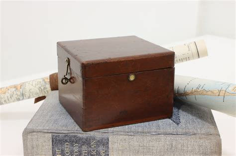 Antique Nautical Compass With Box