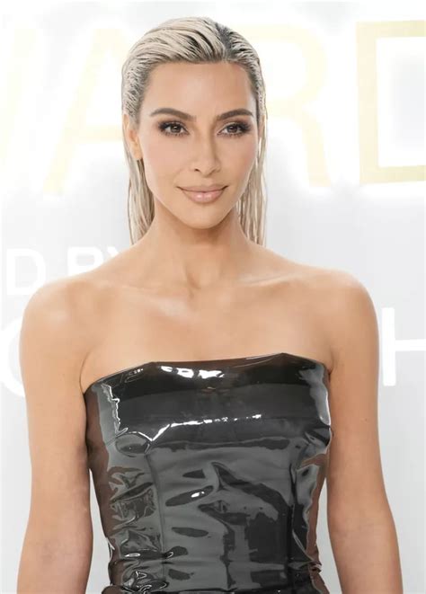 28 First Class Sleek Hairstyles Tips Tricks And Stunning Looks For