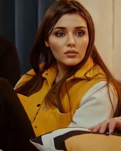 Hande Ercel Cute Moods R Handeercelx