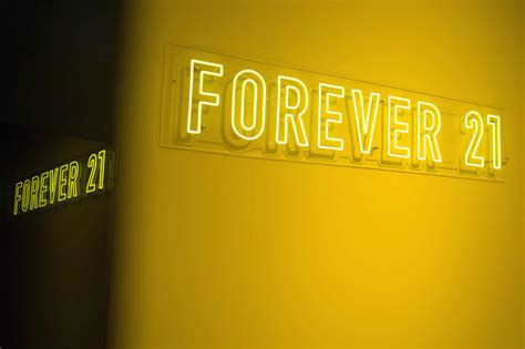 Forever 21 Set To Close All Us Stores After Filing For Bankruptcy A