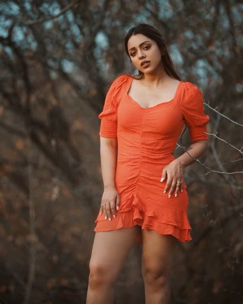 Deviyani Sharmas Fashion Insights Will Transform You Deviyani Sharma