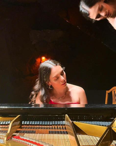 Sofia Orozco Sofiaorozco Pianist • Instagram Photos And Videos
