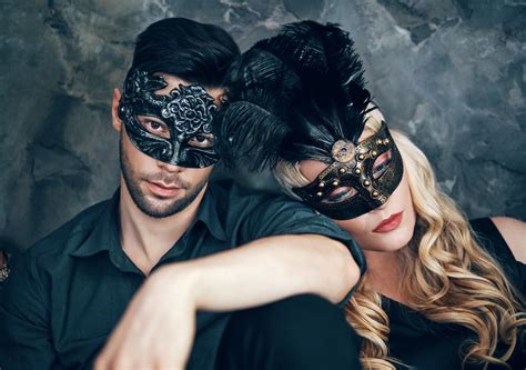 Mask Fetish 13 Types Of Mask Kinks Kink Lovers