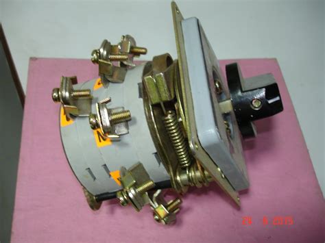 Rotary Switch At Best Price In New Delhi By Ess Aar Enterprises Id 9627585748 Rotary Switch At Best Price In New Delhi By Ess Aar Enterprises Id 9627585748
