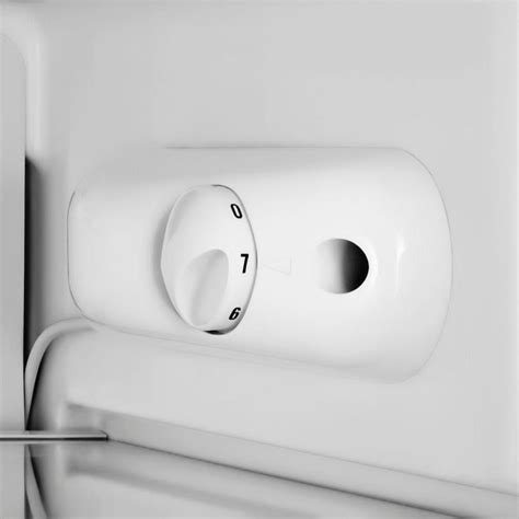 Mini Nevera Insignia De 1 7 Pies Cúbicos Color Negr Éxito