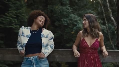 Alison Brie Had To Make Dave Franco Comfortable With Her Nudity On Somebody I Used To Know