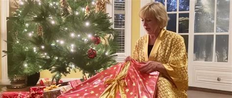 Mia Matrigna Ha Preso Il Regalo Di Natale Che Mio Padre Mi Aveva Lasciato E Mi Ha Detto Che Non