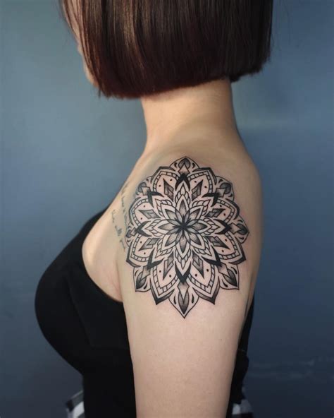 Miz 미즈 어깨만다라 이 위치는 정말 앞에서 봐도 뒤에서 봐도 너무 너무 예쁨👍 문의는