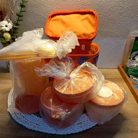 Tuperware Set Baru Kitchen And Appliances Di Carousell