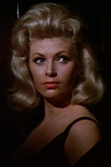 Beverly Powers About Entertainmentie
