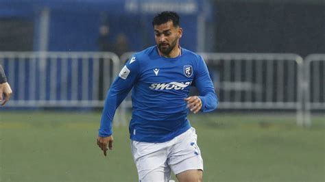 Vancouver Fc Add Canadian Talent Gabriel Bitar