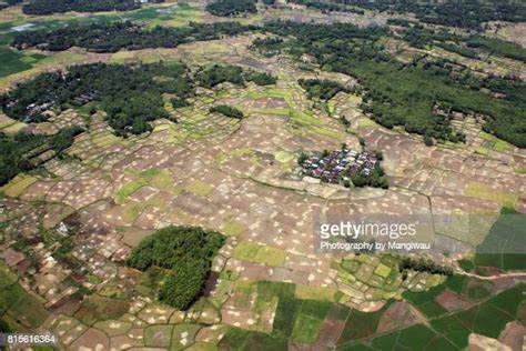 Macassar Strait Photos And Premium High Res Pictures Getty Images