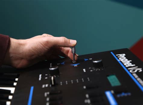 vector synthesis at collection of vector synthesis