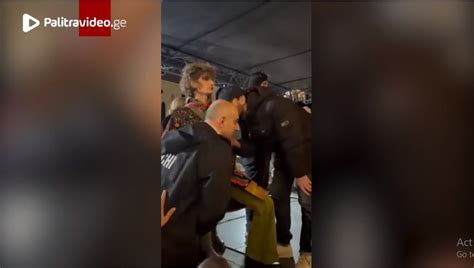 ამის გამო ჩხუბი არ გვინდა რა უთხრეს სანდრო რაქვიაშვილს რომელიც სცენაზე ასვლას და სიტყვით