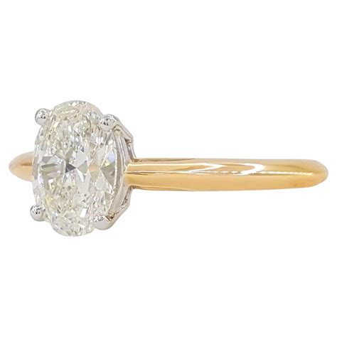 Tiffany And Co Anillo De Compromiso Solitario De Diamantes Talla Oval