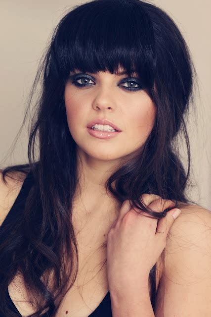 11 Flattering Hairstyles With Bangs Pretty Designs