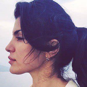 Aylar Lie Age Family Bio Famous Birthdays