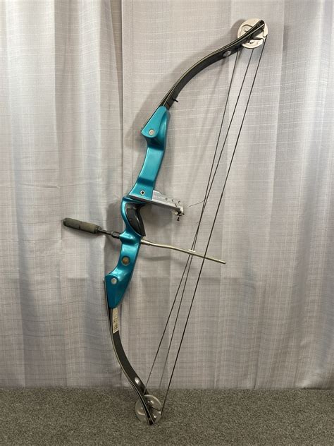 Hoyt Fast Flite Compound Target Bow Rh Draw L 30 Draw W 65 80 String 58