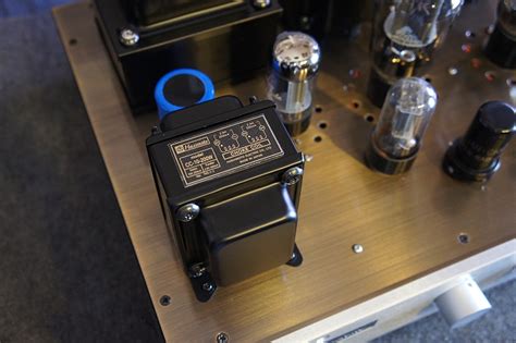 YSA2A3 Integrated Stereo Valve Tube Amplifier