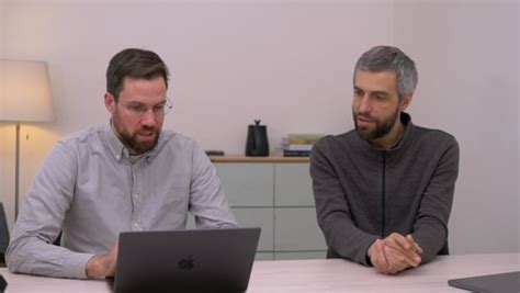 Staggered Animations Revisited Part 2 Swift Talk