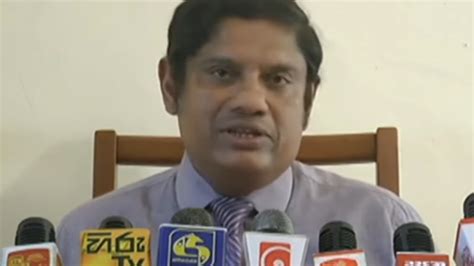 “වෛද්‍යවරුන් රටින් ගියොත් පිටරටින් වෛද්‍යවරුන් ගේන්න වේවි” විශේෂඥ වෛද්‍යවරුන්ගේ සංගමයගෙන්