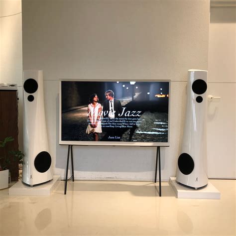 에스텔론 Estelon Yb 플로어스탠딩 스피커 흰색 전시 제품