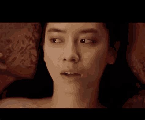 Song Ji Hyo Frozen Flowers Song Ji Hyo Movies And Shows Apple Tv