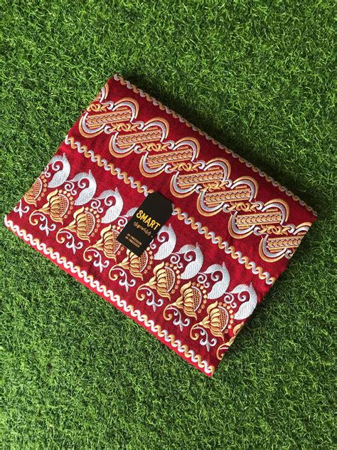 အရမ်းကို Smart ပိုးထည်၊ချည်ထည် နှင့် ကွန်ပျူတာစက်ပန်းထိုး