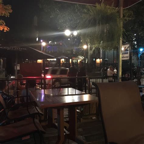 Lazy Flamingo Hamilton Downtown Hamilton Restaurant Reviews Photos And Phone Number