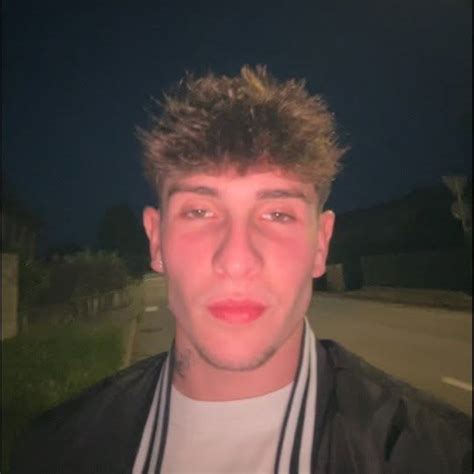 Francesco Di Gioia🦍🧠💎 Francescodigioia • Threads Say More