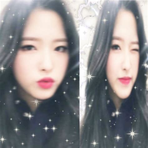 Pin On Loona Kpop Icon Emo