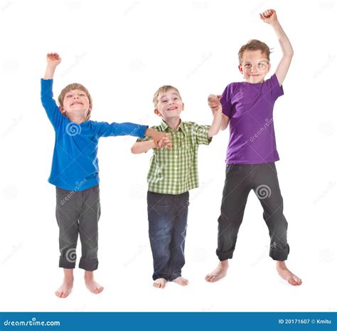 Tre Ragazzi Che Hanno Divertimento Immagine Stock Immagine Di Sorriso Gioia